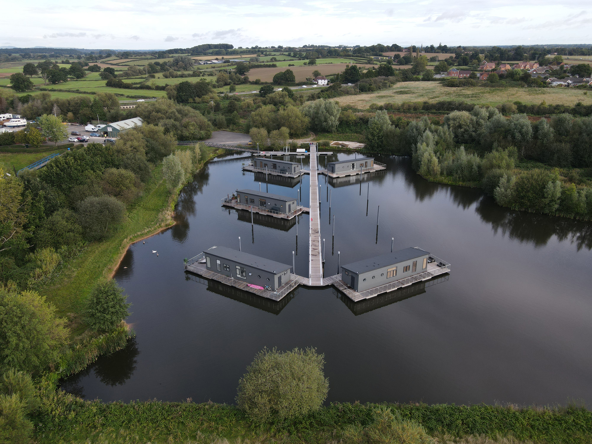 The History Of Floating Homes - Waterfront Living